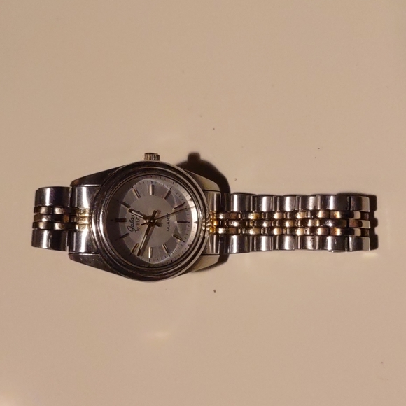 Elgin | Accessories | Vintage Galaxie By Elgin Quartz Womens Wristwatch ...
